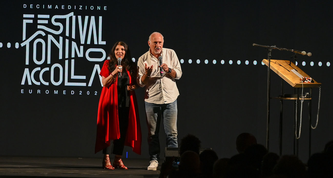 Euromed Festival Accolla 2025: su VOCI.fm il Premio alla Carriera ...